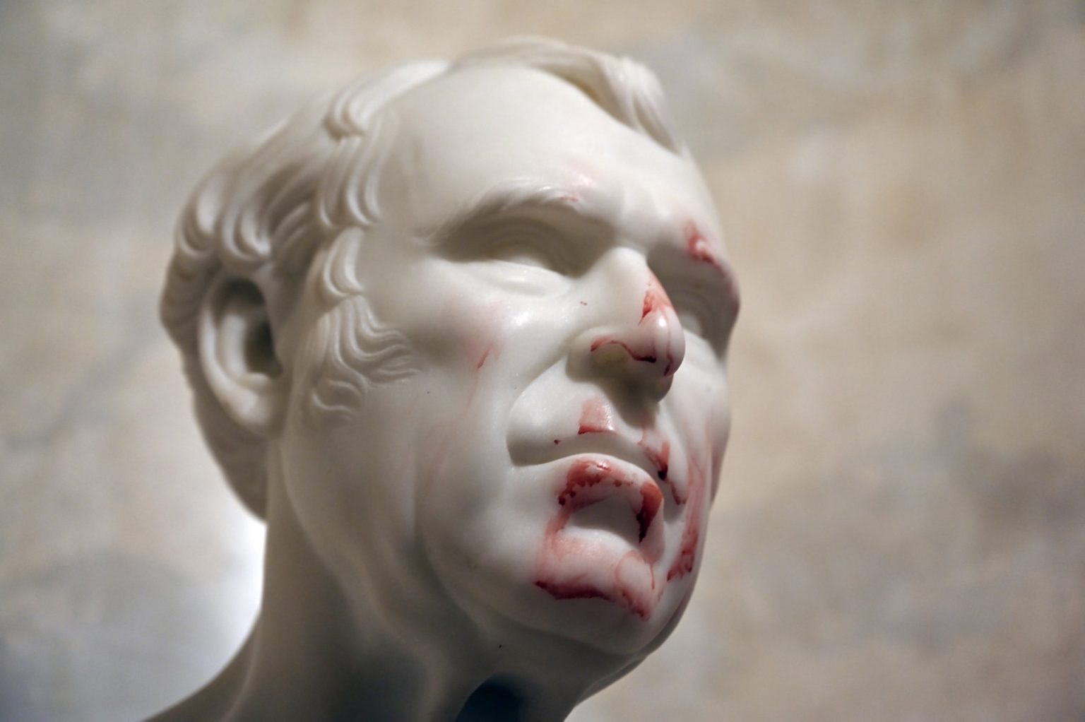 Taylor bloody statue Frey WAPO - Reading The Pictures